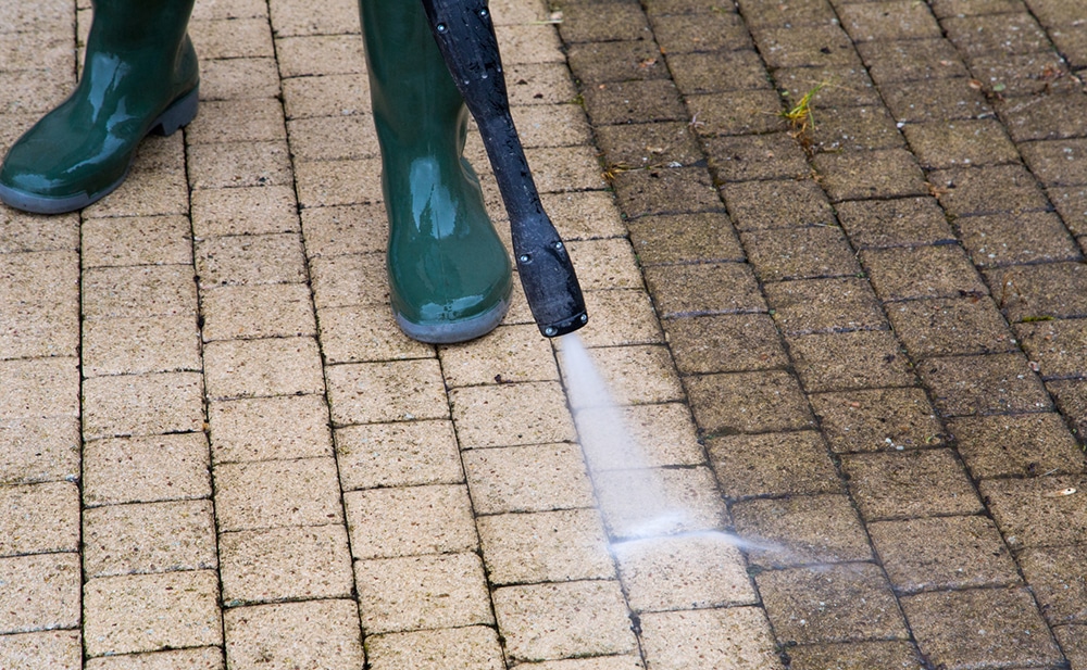 5 Pressure Washing Tips and Tricks for Easy Cleaning - garrett-smarthome